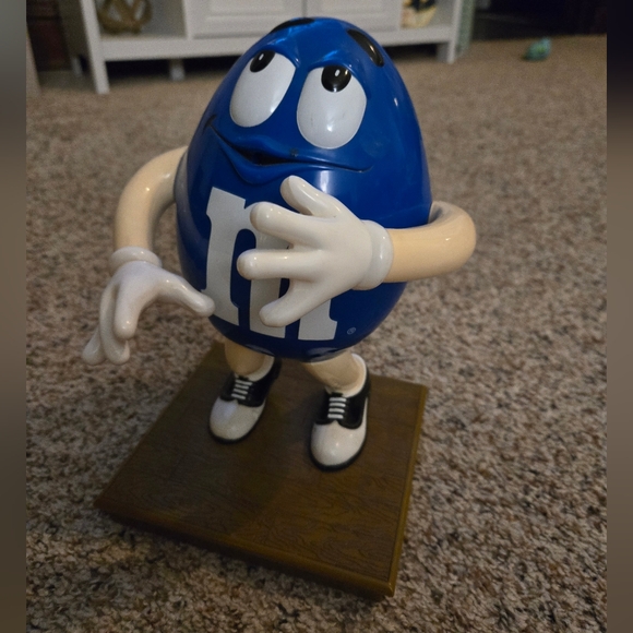 M&M'S | Other | Rare Mms Blue Character Candy Dispenser Saxophon ...